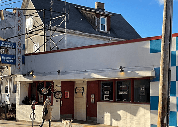 3 Best Barbecue Restaurants in Boston, MA - Expert Recommendations