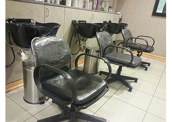 3 Best Hair Salons in Topeka, KS - Expert Recommendations