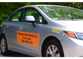 3 Best Driving Schools in Worcester, MA - Expert Recommendations