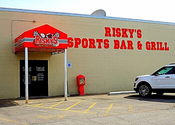 3 Best Sports Bars in Lincoln, NE - Expert Recommendations