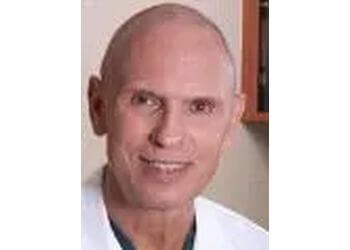 3 Best Dermatologists in Pasadena, CA - ThreeBestRated