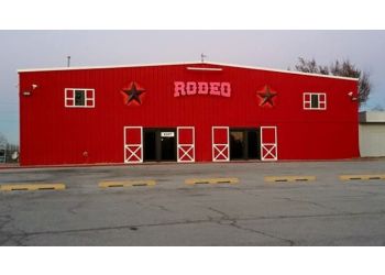 3 Best Night Clubs in Tulsa, OK - Expert Recommendations