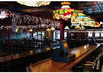 3 Best Night Clubs in Aurora, IL - Expert Recommendations