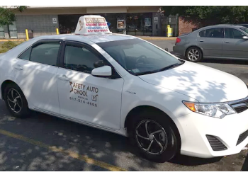 3 Best Driving Schools in Boston, MA - Expert Recommendations