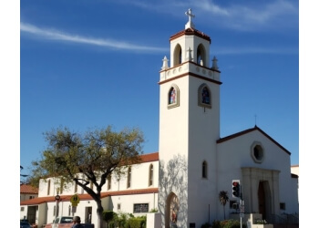 3 Best Churches in Santa Ana, CA - Expert Recommendations