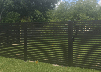 3 Best Fencing Contractors in Hialeah, FL - Expert Recommendations