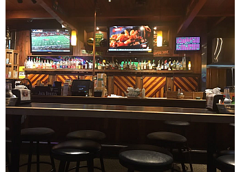 3 Best Sports Bars in Eugene, OR - Expert Recommendations
