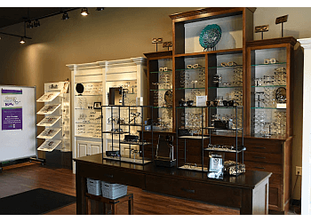 3 Best Eye Doctors in Milwaukee, WI - Expert Recommendations