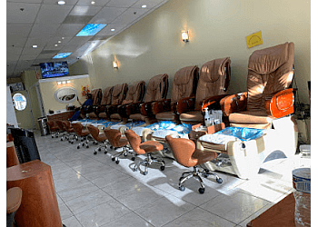3 Best Spas in Garden Grove, CA - Expert Recommendations