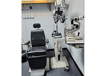 3 Best Eye Doctors in Denton, TX - ThreeBestRated