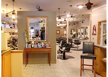 3 Best Beauty Salons in Phoenix, AZ - Expert Recommendations
