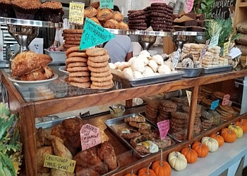 3 Best Bakeries in Detroit, MI - Expert Recommendations