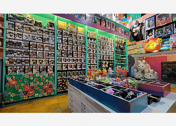 3 Best Gift Shops in Los Angeles, CA - ThreeBestRated