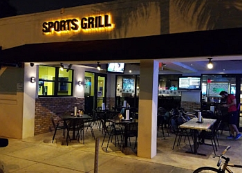 3 Best Sports Bars in Miami, FL - ThreeBestRated