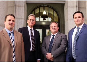 3 Best Personal Injury Lawyers in Fairfield, CA - ThreeBestRated