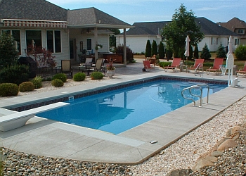 3 Best Pool Services in Fort Wayne, IN - ThreeBestRated