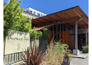 3 Best Vietnamese Restaurants in Seattle, WA - Expert Recommendations