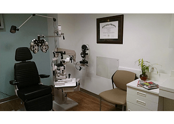 3 Best Eye Doctors in Madison, WI - ThreeBestRated