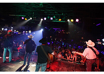 3 Best Night Clubs in Baton Rouge, LA - Expert Recommendations