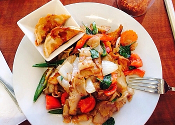 3 Best Thai Restaurants in Fort Worth, TX - ThreeBestRated