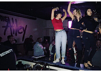 3 Best Night Clubs in Oceanside, CA - Expert Recommendations