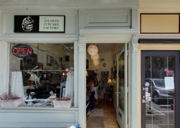 3 Best Cakes in Atlanta, GA - ThreeBestRated Review