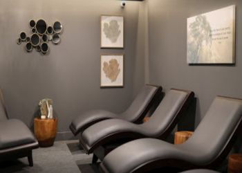 3 Best Spas in Providence, RI - ThreeBestRated