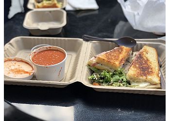 3 Best Food Trucks in Seattle, WA - Expert Recommendations
