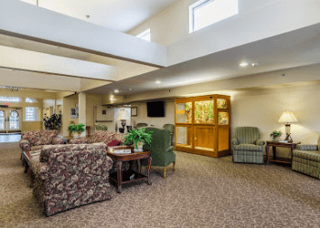 3 Best Assisted Living Facilities in Springfield, MO - Expert ...