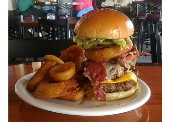 3 Best Sports Bars in Oxnard, CA - Expert Recommendations