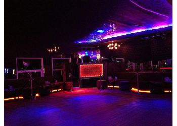 3 Best Night Clubs in Santa Rosa, CA - Expert Recommendations