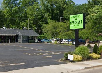 3 Best American Restaurants in Akron, OH - ThreeBestRated