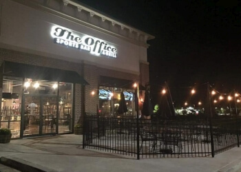 3 Best Sports Bars in Lubbock, TX - ThreeBestRated