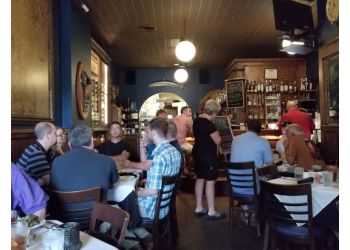 3 Best Seafood Restaurants in Fort Wayne, IN - Expert Recommendations