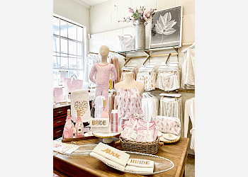 3 Best Gift Shops in Baton Rouge, LA - Expert Recommendations