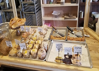 3 Best Bakeries in Springfield, IL - Expert Recommendations