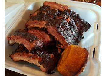 3 Best Barbecue Restaurants in Fort Lauderdale, FL - Expert Recommendations