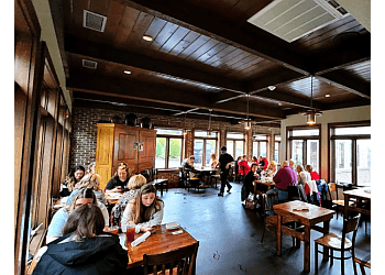 3 Best Italian Restaurants in Chattanooga, TN - ThreeBestRated