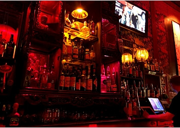 3 Best Night Clubs in Seattle, WA - Expert Recommendations