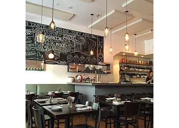 3 Best Italian Restaurants in Pasadena, CA - Expert Recommendations