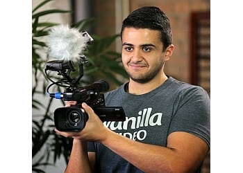 3 Best Videographers in Chicago, IL - Expert Recommendations