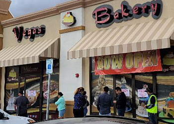3 Best Bakeries in North Las Vegas, NV - ThreeBestRated