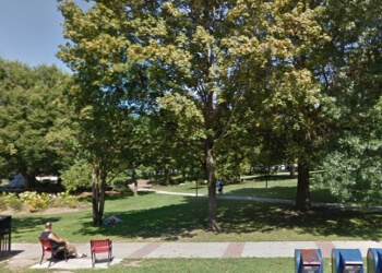3 Best Public Parks in Manchester, NH - Expert Recommendations