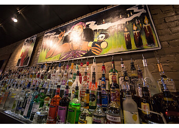 3 Best Night Clubs in Des Moines, IA - Expert Recommendations