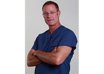 3 Best Plastic Surgeon in St Petersburg, FL - Expert Recommendations
