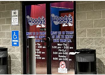 Woodys Show Club Photos