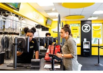 3 Best Dry Cleaners in Austin, TX - ThreeBestRated